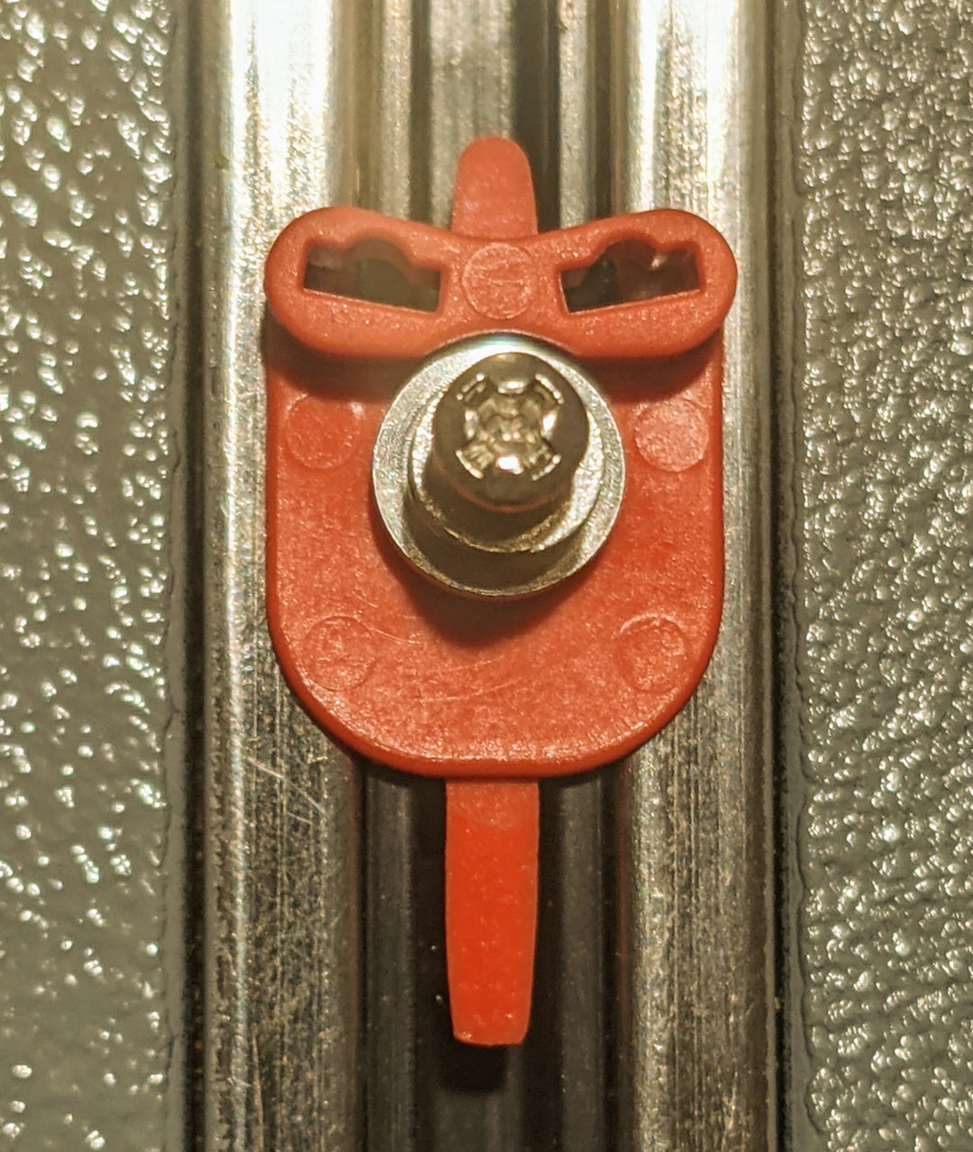 Slotinvsion guide for Scalextric slot cars - for Carrera & wood tracks ...